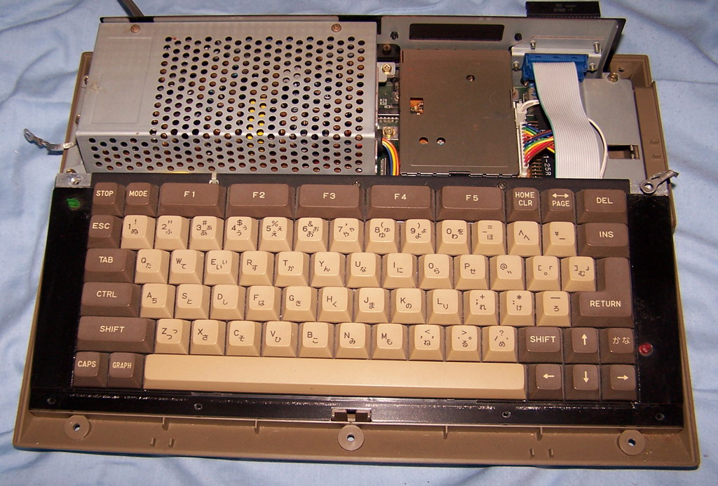 1000 BiT - Computer's description