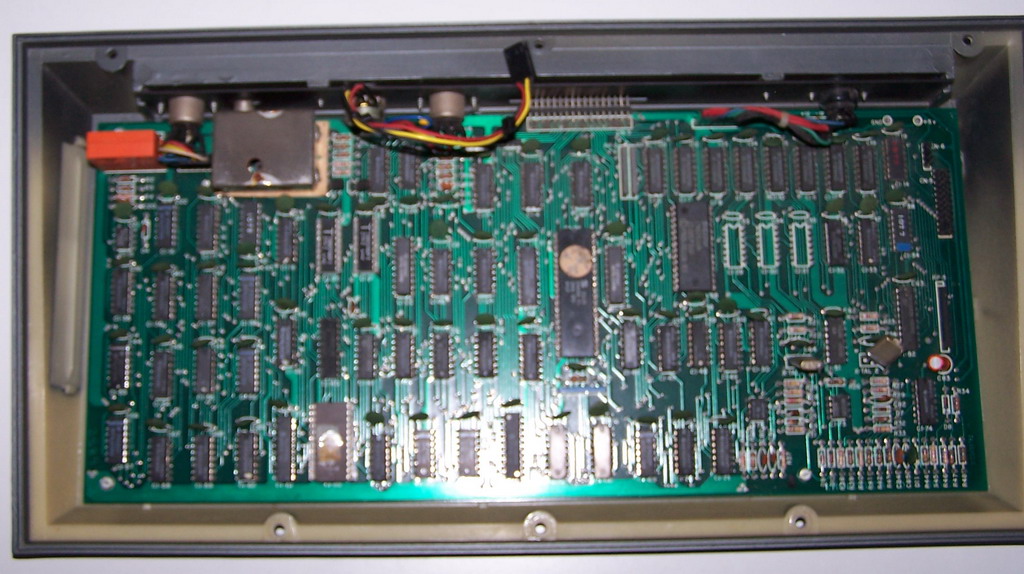 1000 BiT - Computer's description