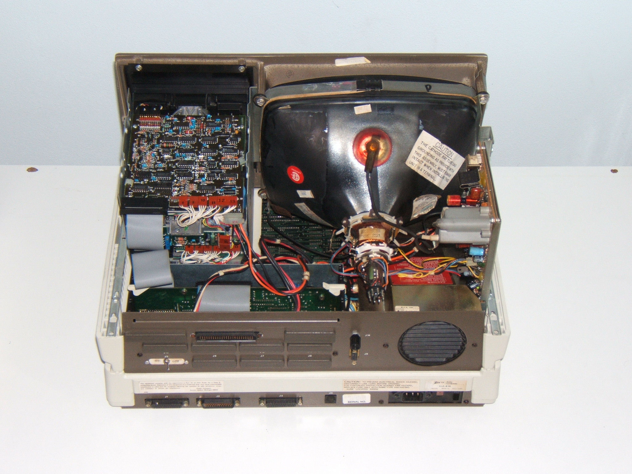 1000 BiT - Computer's description